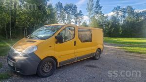 Yellow Opel Vivaro 2010 in Tukums, with an engine capacity of 2.50 L and mileage of 0 thousand km for 4800 €, photo 4 on AUTOMOTO.COM.LV