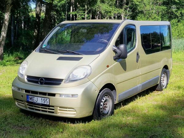 Yellow Opel Vivaro 2007 in Zarasai, with an engine capacity of 1.87 L and mileage of 336 thousand km for 5200 €, photo 3 on AUTOMOTO.COM.LV