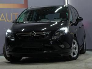 Black Opel Zafira 2013 in Jurmala, with an engine capacity of 1.60 L and mileage of 232 thousand km for 6950 €, photo 6 on AUTOMOTO.COM.LV