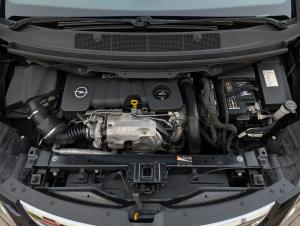 Black Opel Zafira 2013 in Jurmala, with an engine capacity of 1.60 L and mileage of 232 thousand km for 6950 €, photo 29 on AUTOMOTO.COM.LV