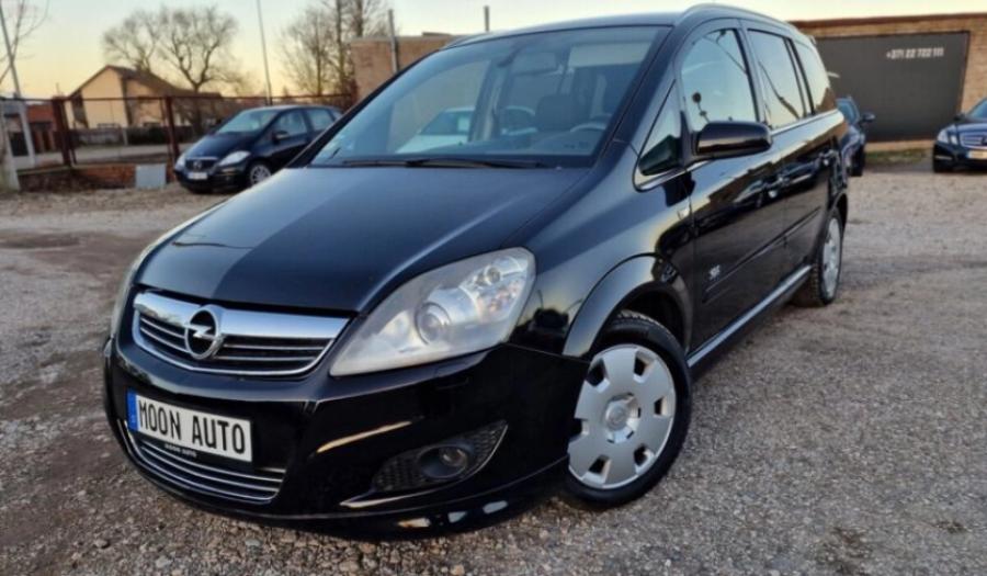 Black Opel Zafira 2008 in Riga, with an engine capacity of 1.90 L and mileage of 356 thousand km for 3700 €, photo 16 on AUTOMOTO.COM.LV