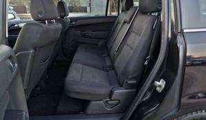 Black Opel Zafira 2008 in Riga, with an engine capacity of 1.90 L and mileage of 356 thousand km for 3700 €, photo 17 on AUTOMOTO.COM.LV