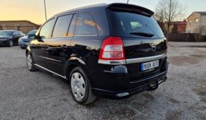 Black Opel Zafira 2008 in Riga, with an engine capacity of 1.90 L and mileage of 356 thousand km for 3700 €, photo 22 on AUTOMOTO.COM.LV