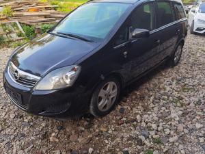 Melns Opel Zafira 2011 Kauņa, ar dzinēja tilpumu 1.90 L un nobraukumu 197 tūkst. km par 2000 €, foto 6 vietnē AUTOMOTO.COM.LV