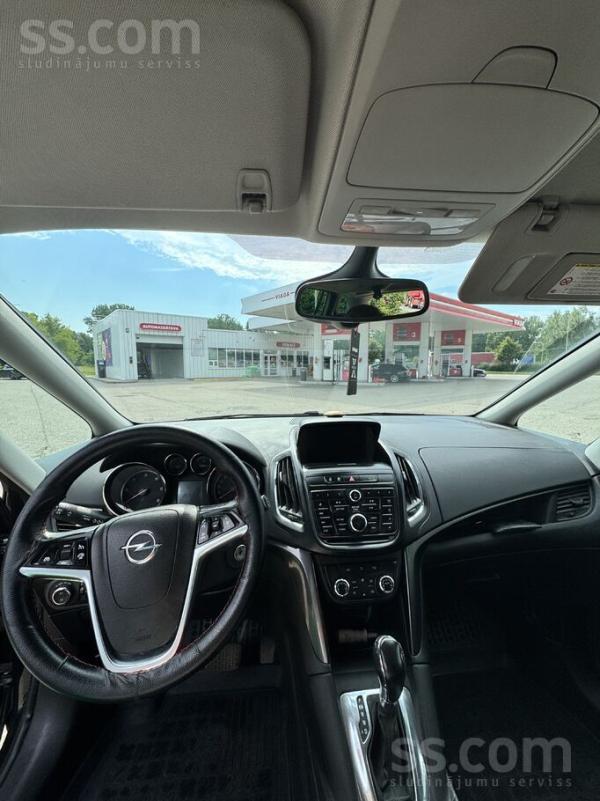 Melns Opel Zafira 2016 Rīga, ar dzinēja tilpumu 2.00 L un nobraukumu 320 tūkst. km par 6800 €, foto 5 vietnē AUTOMOTO.COM.LV