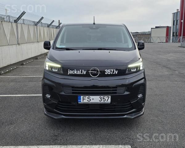 Black Opel Zafira 2025 in Riga, with an engine capacity of 2.00 L and mileage of 10 thousand km for 47593 €, photo 2 on AUTOMOTO.COM.LV