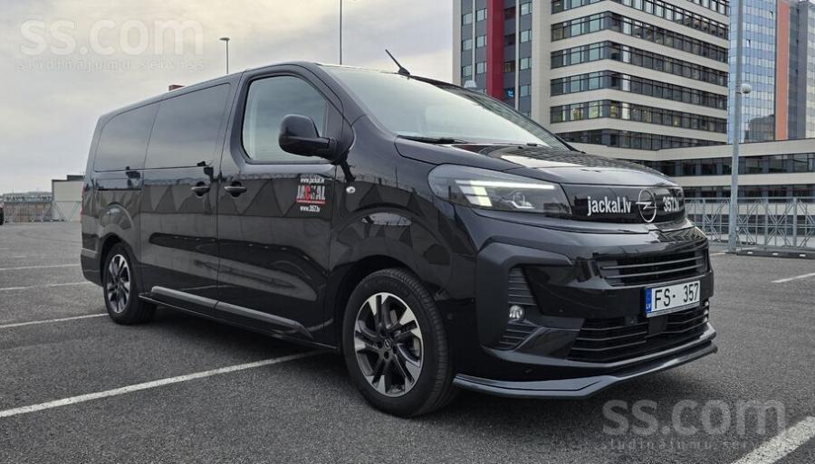 Melns Opel Zafira 2025 Rīga, ar dzinēja tilpumu 2.00 L un nobraukumu 10 tūkst. km par 47593 €, foto 13 vietnē AUTOMOTO.COM.LV