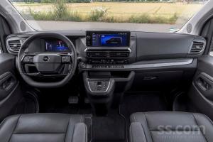 Melns Opel Zafira 2025 Rīga, ar dzinēja tilpumu 2.00 L un nobraukumu 10 tūkst. km par 47593 €, foto 31 vietnē AUTOMOTO.COM.LV