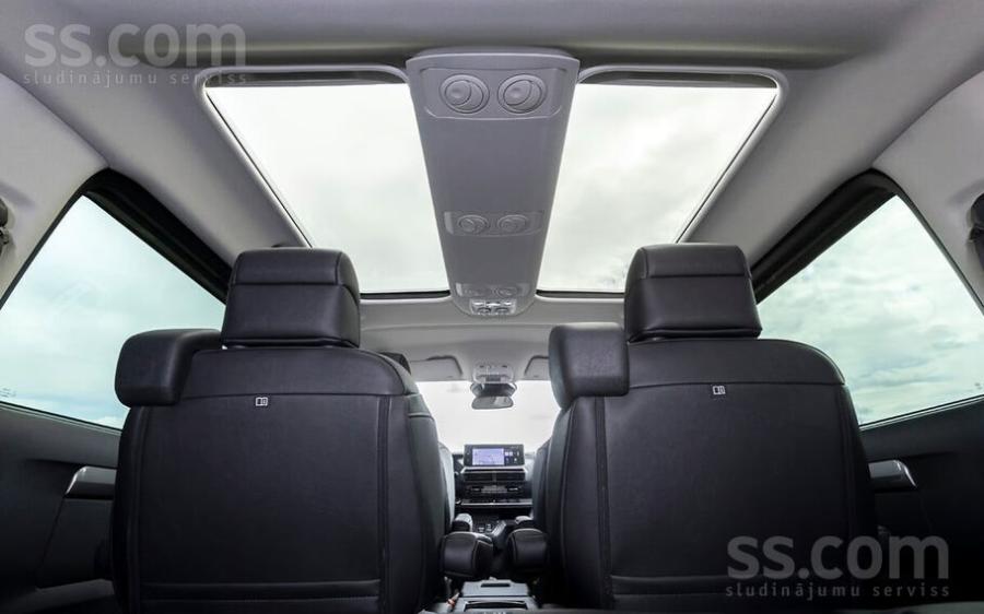 Melns Opel Zafira 2025 Rīga, ar dzinēja tilpumu 2.00 L un nobraukumu 10 tūkst. km par 47593 €, foto 34 vietnē AUTOMOTO.COM.LV