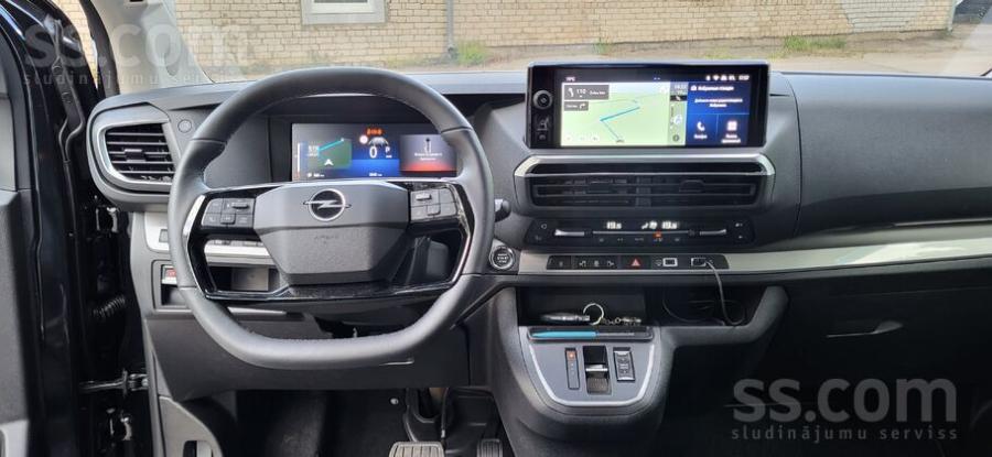 Melns Opel Zafira 2026 Jūrmala, ar dzinēja tilpumu 2.20 L un nobraukumu 10 tūkst. km par 48500 €, foto 10 vietnē AUTOMOTO.COM.LV
