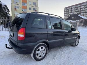 Melns Opel Zafira 1999 Viļņa, ar dzinēja tilpumu 1.80 L un nobraukumu 222 tūkst. km par 850 €, foto 7 vietnē AUTOMOTO.COM.LV