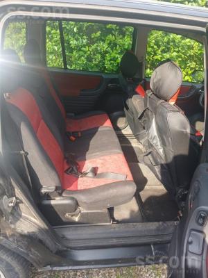 Black Opel Zafira 1999 in Cesis, with an engine capacity of 1.80 L and mileage of 460 thousand km for 650 €, photo 9 on AUTOMOTO.COM.LV