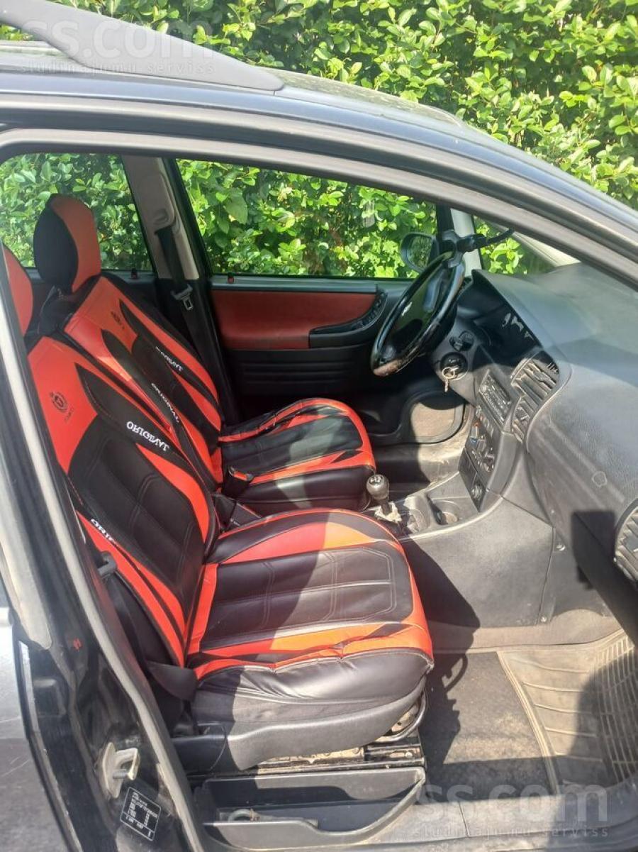 Black Opel Zafira 1999 in Cesis, with an engine capacity of 1.80 L and mileage of 460 thousand km for 650 €, photo 10 on AUTOMOTO.COM.LV