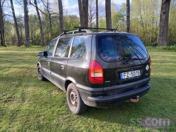 Melns Opel Zafira 2000 Cēsis, ar dzinēja tilpumu 1.80 L un nobraukumu 298 tūkst. km par 1270 €, foto 1 vietnē AUTOMOTO.COM.LV