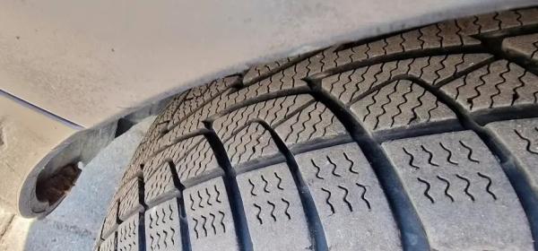 Melns Opel Zafira 2000 Valmiera, ar dzinēja tilpumu 2.00 L un nobraukumu 300 tūkst. km par 1150 €, foto 9 vietnē AUTOMOTO.COM.LV