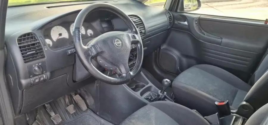 Melns Opel Zafira 2000 Valmiera, ar dzinēja tilpumu 2.00 L un nobraukumu 300 tūkst. km par 1150 €, foto 12 vietnē AUTOMOTO.COM.LV