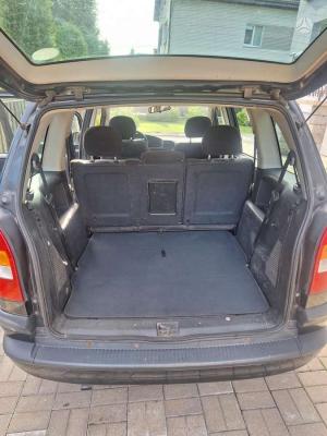 Melns Opel Zafira 2000 Viļņa, ar dzinēja tilpumu 1.80 L un nobraukumu 288 tūkst. km par 800 €, foto 7 vietnē AUTOMOTO.COM.LV