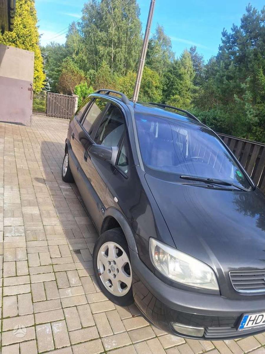Melns Opel Zafira 2000 Viļņa, ar dzinēja tilpumu 1.80 L un nobraukumu 288 tūkst. km par 800 €, foto 13 vietnē AUTOMOTO.COM.LV