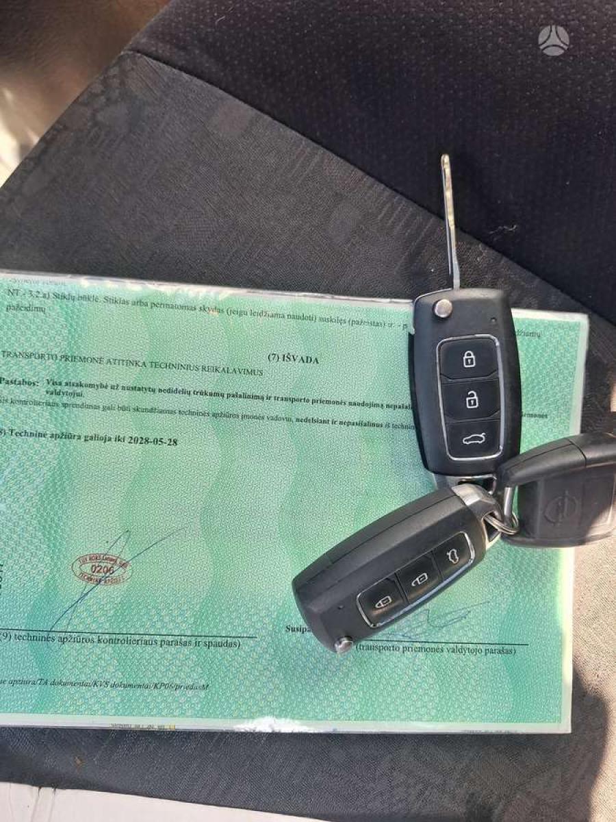 Melns Opel Zafira 2000 Viļņa, ar dzinēja tilpumu 1.80 L un nobraukumu 288 tūkst. km par 800 €, foto 14 vietnē AUTOMOTO.COM.LV