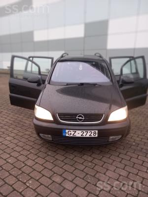 Black Opel Zafira 2001 in Dobele, with an engine capacity of 1.80 L and mileage of 320 thousand km for 1350 €, photo  on AUTOMOTO.COM.LV