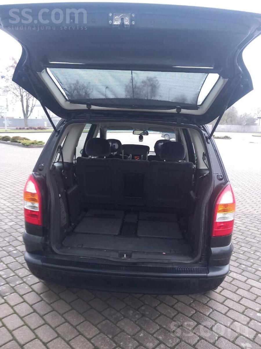 Black Opel Zafira 2001 in Dobele, with an engine capacity of 1.80 L and mileage of 320 thousand km for 1350 €, photo 8 on AUTOMOTO.COM.LV