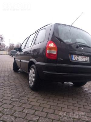 Black Opel Zafira 2001 in Dobele, with an engine capacity of 1.80 L and mileage of 320 thousand km for 1350 €, photo 10 on AUTOMOTO.COM.LV