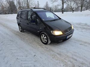 Melns Opel Zafira 2001 Radviliškis, ar dzinēja tilpumu 2.00 L un nobraukumu 419 tūkst. km par 1050 €, foto 2 vietnē AUTOMOTO.COM.LV