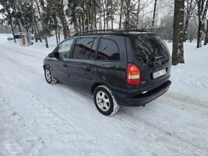 Melns Opel Zafira 2001 Radviliškis, ar dzinēja tilpumu 2.00 L un nobraukumu 419 tūkst. km par 1050 €, foto 4 vietnē AUTOMOTO.COM.LV