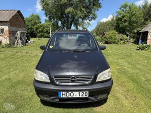 Black Opel Zafira 2001 in Alytus, with an engine capacity of 2.00 L and mileage of 287 thousand km for 550 €, photo 6 on AUTOMOTO.COM.LV