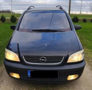 Melns Opel Zafira 2002 Skuodas, ar dzinēja tilpumu 2.20 L un nobraukumu 321 tūkst. km par 800 €, foto  vietnē AUTOMOTO.COM.LV