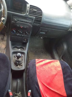Melns Opel Zafira 2002 Pakruojis, ar dzinēja tilpumu 2.17 L un nobraukumu 274 tūkst. km par 450 €, foto 7 vietnē AUTOMOTO.COM.LV