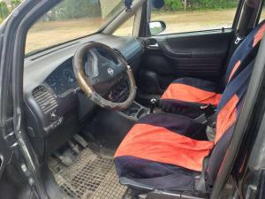 Melns Opel Zafira 2002 Pakruojis, ar dzinēja tilpumu 2.17 L un nobraukumu 274 tūkst. km par 450 €, foto 8 vietnē AUTOMOTO.COM.LV