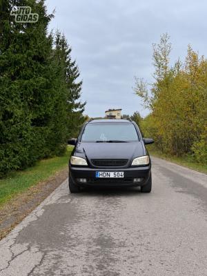 Black Opel Zafira 2002 in Vilnius, with an engine capacity of 2.00 L and mileage of 300 thousand km for 700 €, photo 3 on AUTOMOTO.COM.LV