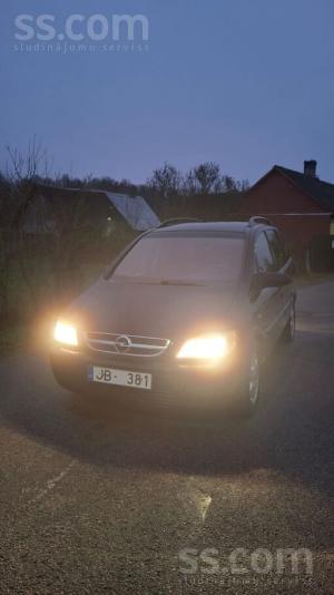 Melns Opel Zafira 2003 Jēkabpils, ar dzinēja tilpumu 2.00 L un nobraukumu 355 tūkst. km par 1250 €, foto 9 vietnē AUTOMOTO.COM.LV