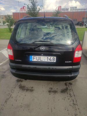 Melns Opel Zafira 2003 Šauļi, ar dzinēja tilpumu 2.00 L un nobraukumu 327 tūkst. km par 800 €, foto 4 vietnē AUTOMOTO.COM.LV