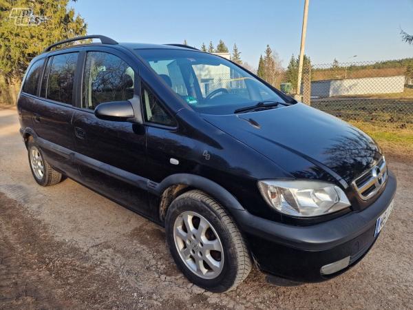 Black Opel Zafira 2003 in Ukmerge, with an engine capacity of 2.00 L and mileage of 243 thousand km for 480 €, photo 2 on AUTOMOTO.COM.LV