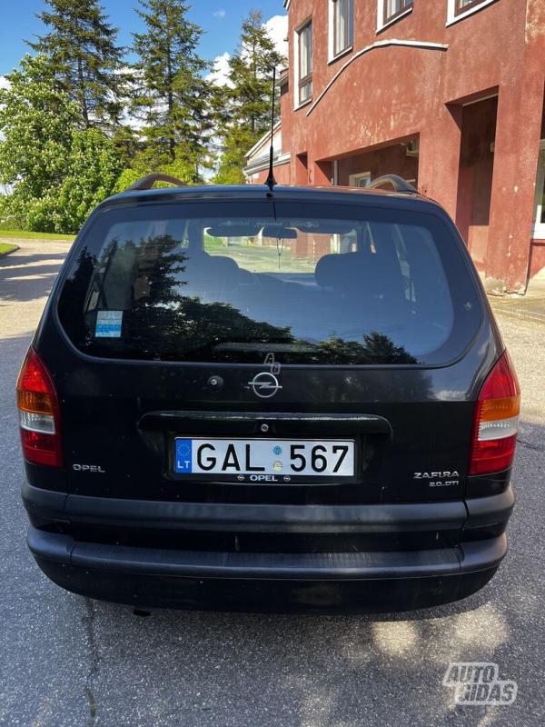 Black Opel Zafira 2003 in Vilnius, with an engine capacity of 2.00 L and mileage of 270 thousand km for 600 €, photo 4 on AUTOMOTO.COM.LV