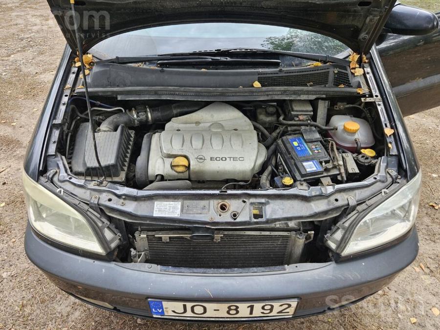 Black Opel Zafira 2003 in Riga, with an engine capacity of 1.80 L and mileage of 321 thousand km for 890 €, photo 6 on AUTOMOTO.COM.LV