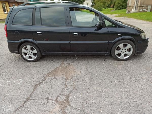 Melns Opel Zafira 2003 Viļņa, ar dzinēja tilpumu 2.20 L un nobraukumu 396 tūkst. km par 1000 €, foto 4 vietnē AUTOMOTO.COM.LV