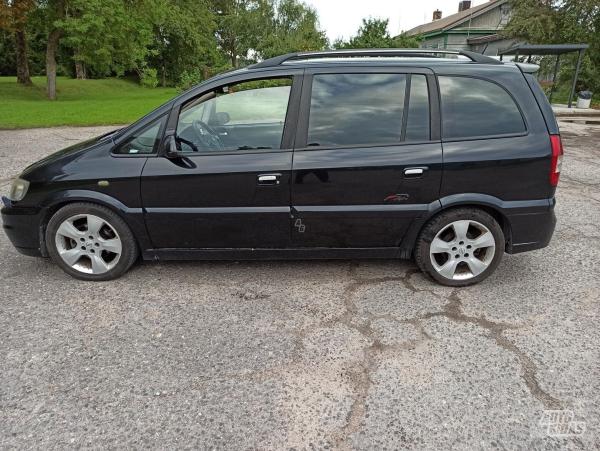 Melns Opel Zafira 2003 Viļņa, ar dzinēja tilpumu 2.20 L un nobraukumu 396 tūkst. km par 1000 €, foto 7 vietnē AUTOMOTO.COM.LV
