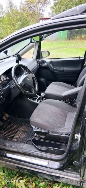Melns Opel Zafira 2003 Liepāja, ar dzinēja tilpumu 2.20 L un nobraukumu 333 tūkst. km par 300 €, foto 4 vietnē AUTOMOTO.COM.LV