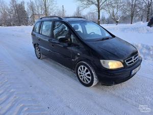 Melns Opel Zafira 2004 Radviliškis, ar dzinēja tilpumu 2.00 L un nobraukumu 329 tūkst. km par 1050 €, foto 2 vietnē AUTOMOTO.COM.LV
