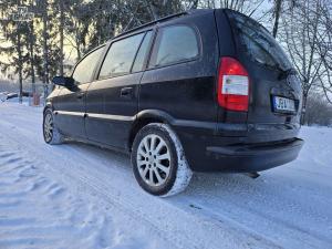 Melns Opel Zafira 2004 Radviliškis, ar dzinēja tilpumu 2.00 L un nobraukumu 329 tūkst. km par 1050 €, foto 8 vietnē AUTOMOTO.COM.LV