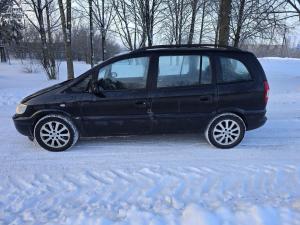 Melns Opel Zafira 2004 Radviliškis, ar dzinēja tilpumu 2.00 L un nobraukumu 329 tūkst. km par 1050 €, foto 12 vietnē AUTOMOTO.COM.LV