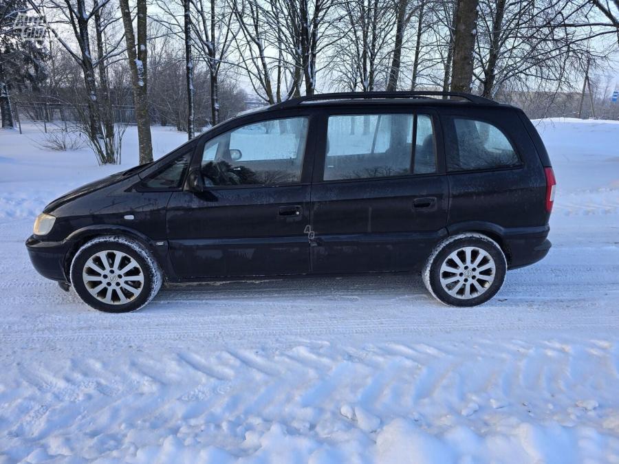 Melns Opel Zafira 2004 Radviliškis, ar dzinēja tilpumu 2.00 L un nobraukumu 329 tūkst. km par 1050 €, foto 12 vietnē AUTOMOTO.COM.LV