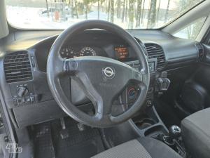 Melns Opel Zafira 2004 Radviliškis, ar dzinēja tilpumu 2.00 L un nobraukumu 329 tūkst. km par 1050 €, foto 17 vietnē AUTOMOTO.COM.LV