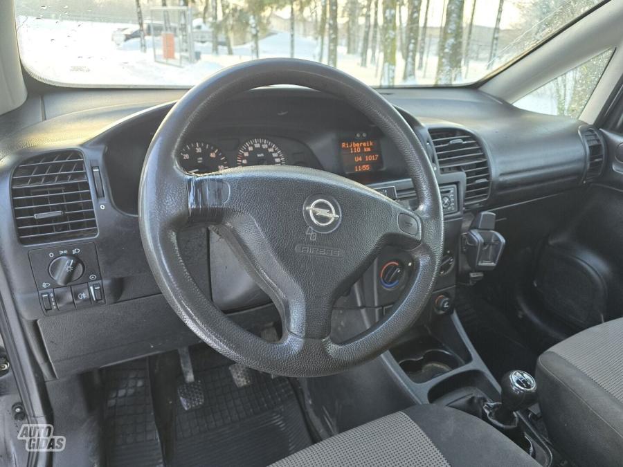 Melns Opel Zafira 2004 Radviliškis, ar dzinēja tilpumu 2.00 L un nobraukumu 329 tūkst. km par 1050 €, foto 17 vietnē AUTOMOTO.COM.LV