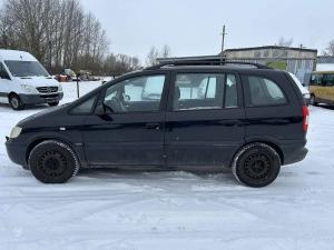 Melns Opel Zafira 2004 Vilkaviškis, ar dzinēja tilpumu 2.20 L un nobraukumu 180 tūkst. km par 950 €, foto 7 vietnē AUTOMOTO.COM.LV