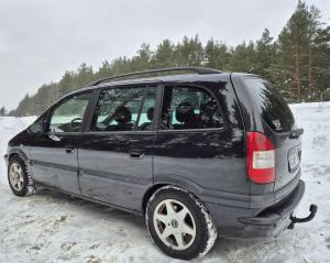 Black Opel Zafira 2004 in Vilnius, with an engine capacity of 2.17 L and mileage of 360 thousand km for 900 €, photo 6 on AUTOMOTO.COM.LV