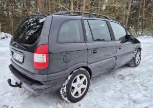 Black Opel Zafira 2004 in Vilnius, with an engine capacity of 2.17 L and mileage of 360 thousand km for 900 €, photo 7 on AUTOMOTO.COM.LV